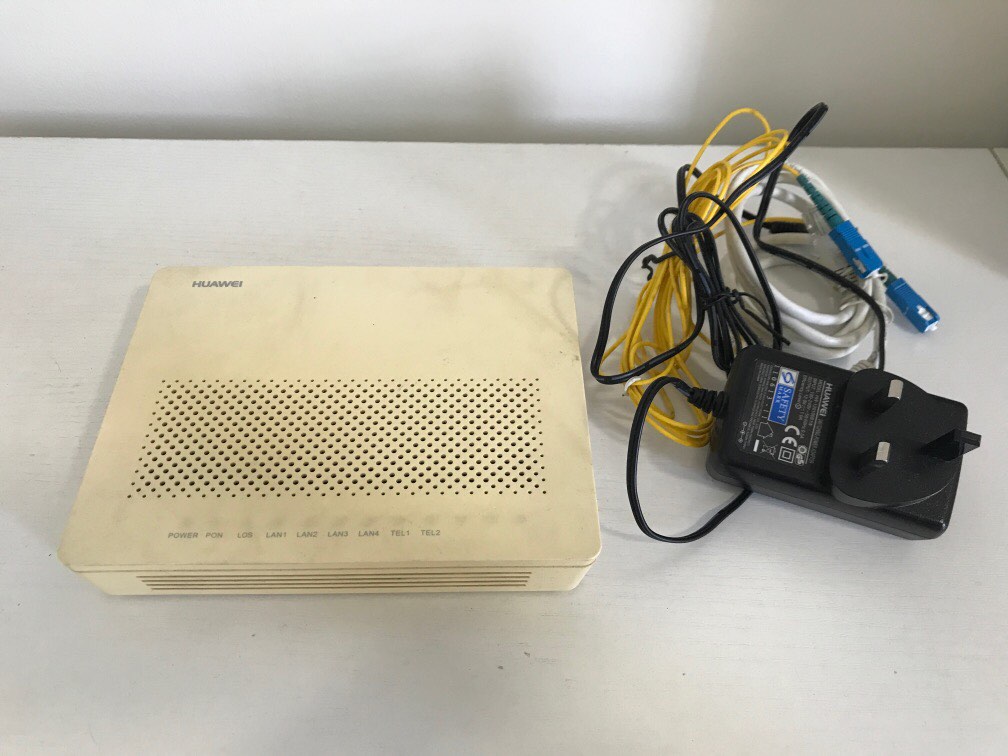 Huawei echo life HG8240H GPON Terminal Modem, Computers & Tech, Parts ...