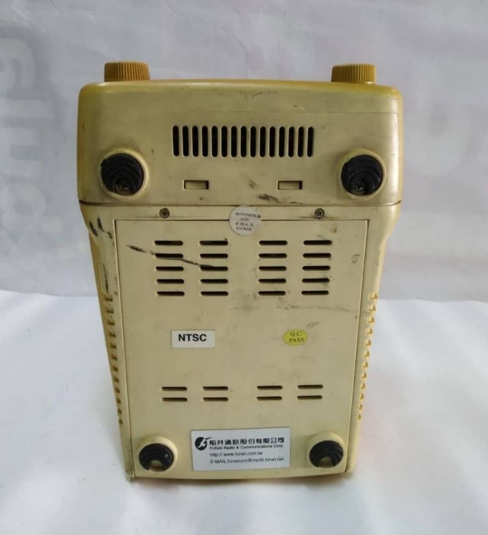 Mini portable vintage TV, black and white 1980's, Announcements on ...