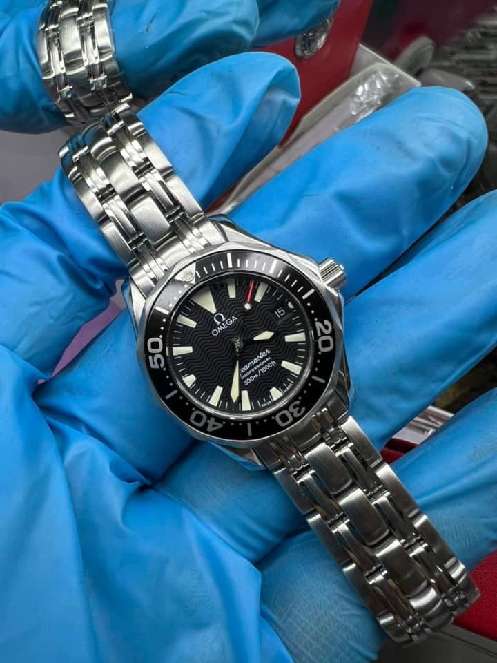 Omega SEAMASTER LADY, Women's Fashion, Watches & Accessories, Watches ...