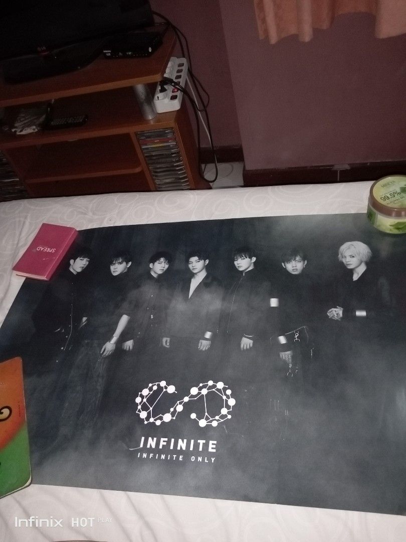 Poster official infinite, K-Wave di Carousell