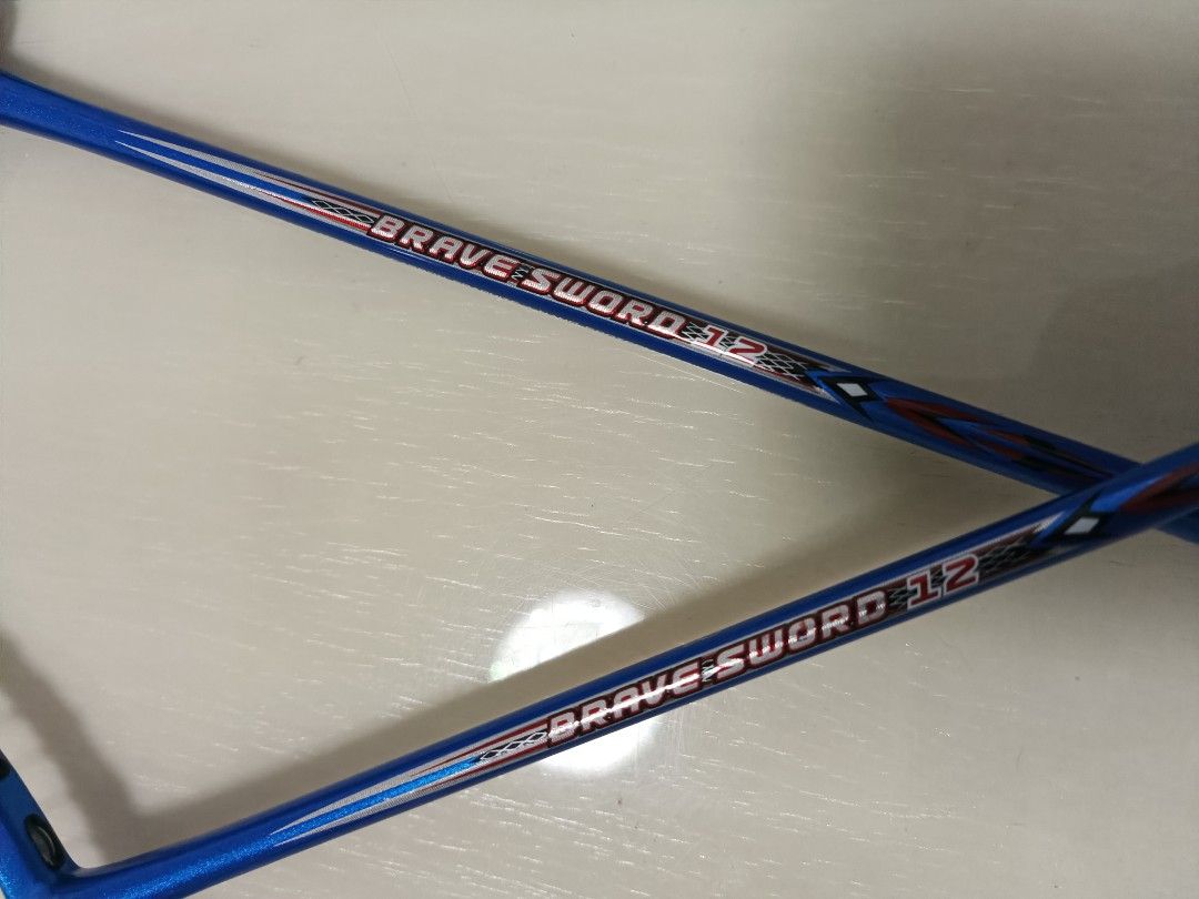 Racket victor original brave sword 12, Sports Equipment, Other Sports ...