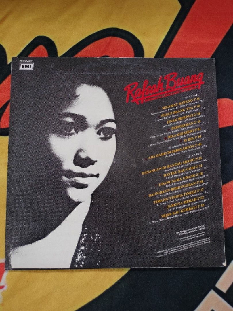 Rafeah Buang 14 Lagu Istimewa Piring Hitam, Hobbies & Toys, Music ...