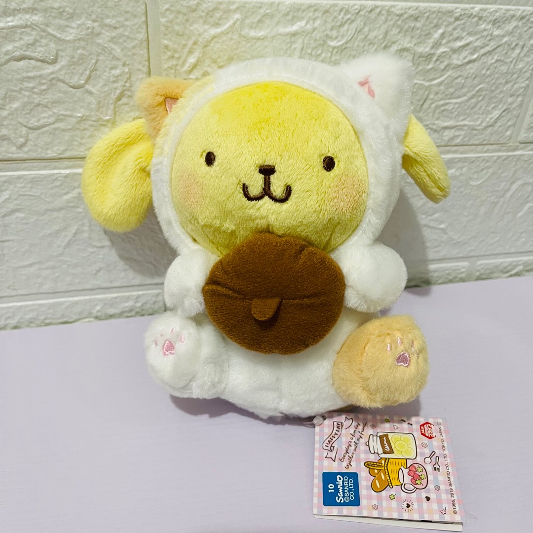 Sanrio Pompompurin Small Plush, Hobbies & Toys, Toys & Games on Carousell