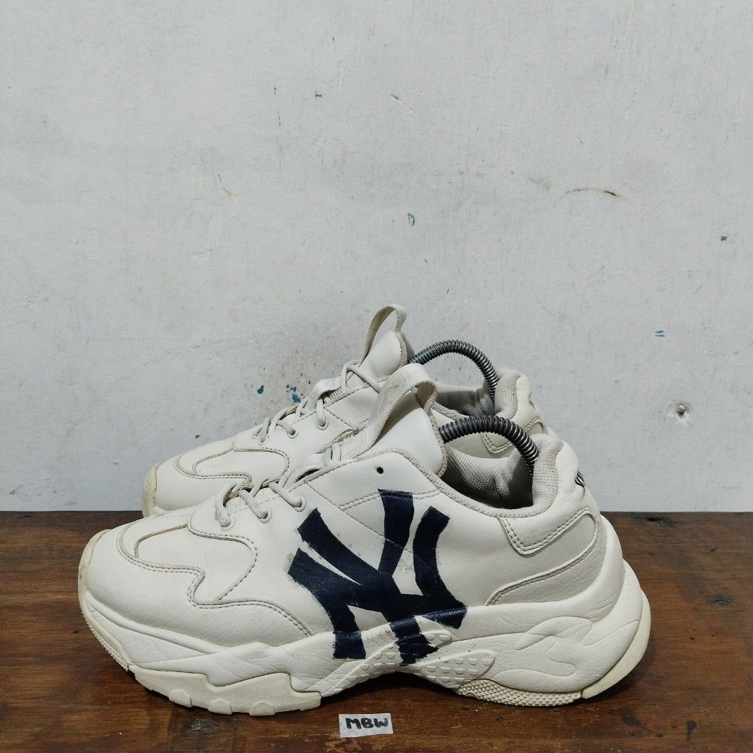 sepatu second branded MLB bigball chunky size 42, Fesyen Pria, Sepatu ...