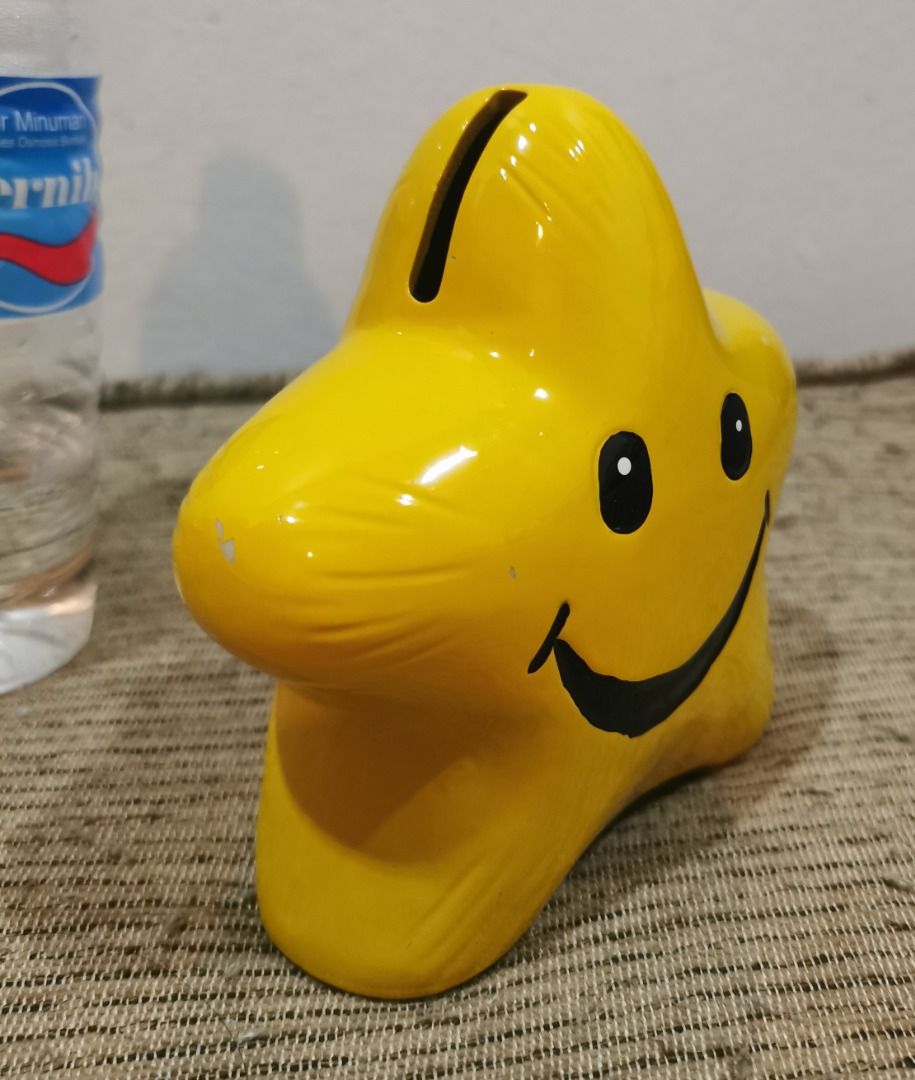Smiley Star Coin Bank / Tabung Ceramic, Hobbies & Toys, Stationery ...