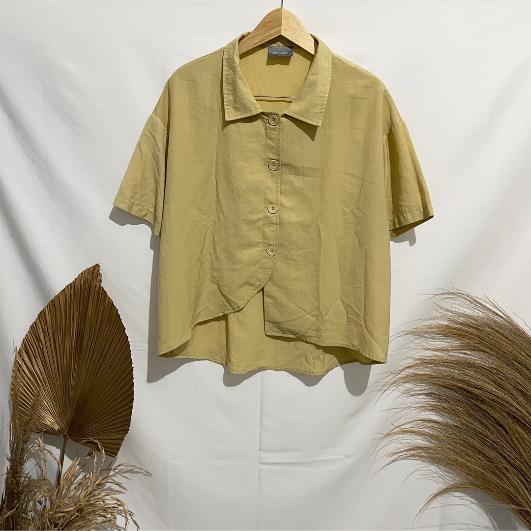 This is april, Fesyen Wanita, Pakaian Wanita, Atasan di Carousell