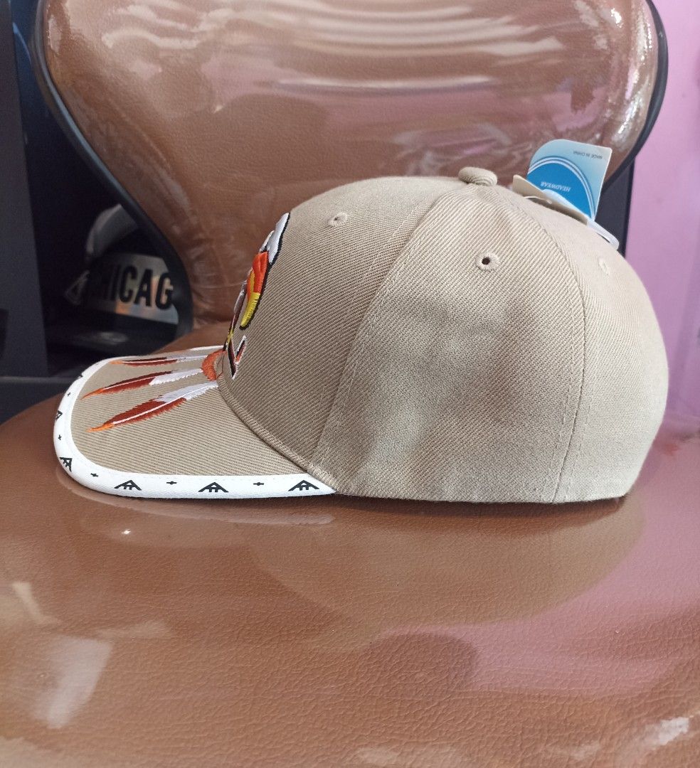 Topi Logo Elang Coklat, Fesyen Pria, Aksesoris, Topi di Carousell