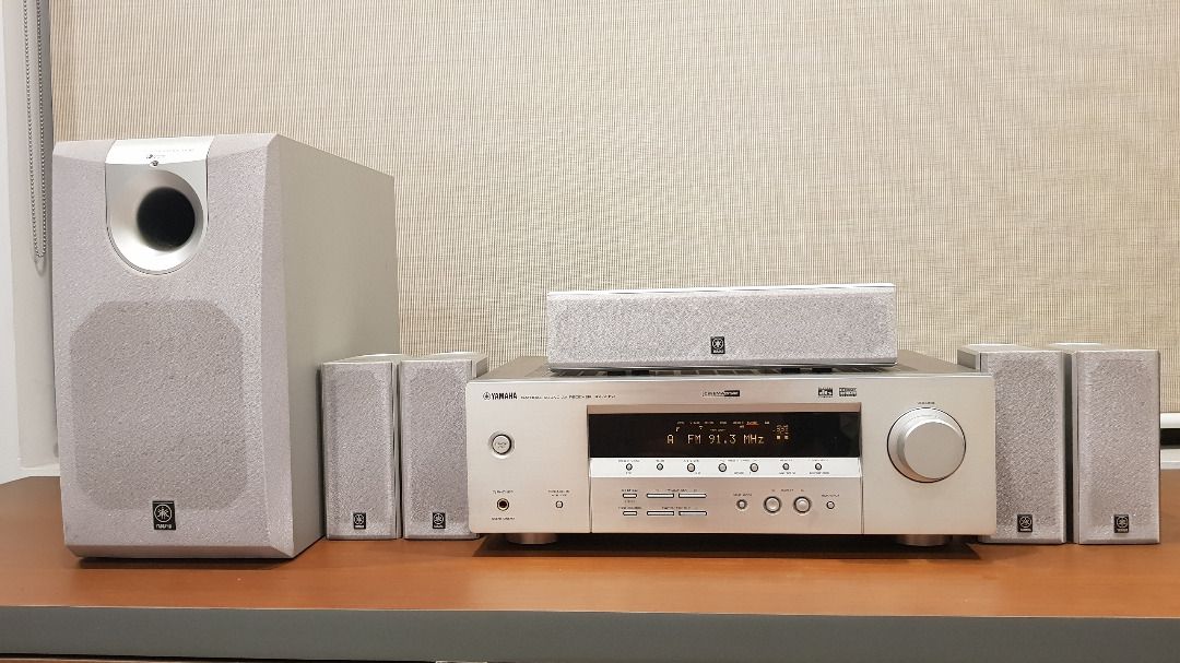 Yamaha AV Receiver RX-V357 5.1 with speakers, Audio, Soundbars ...