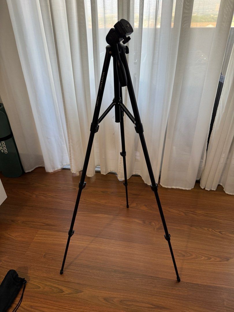 Yunteng Camera tripod, Photography, Cameras on Carousell