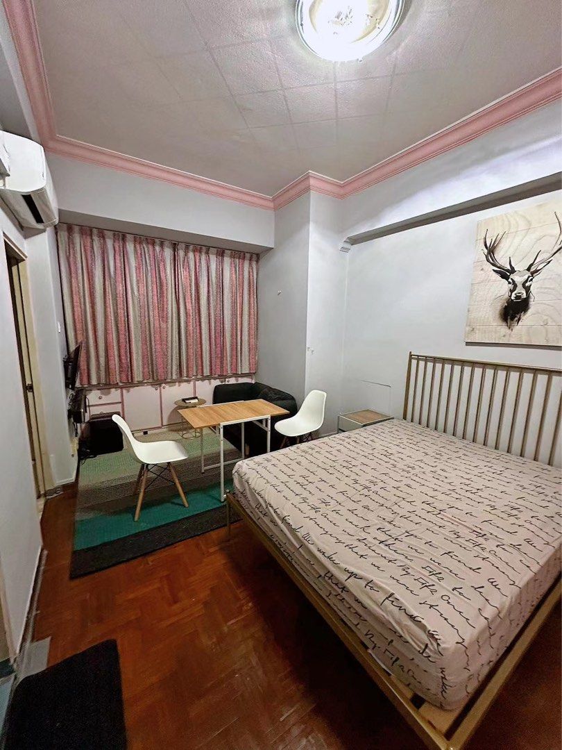 2 mins walk to Lakeside MRT studio unit at Lakepoint condo, Property, Rentals, Room Rentals on ...