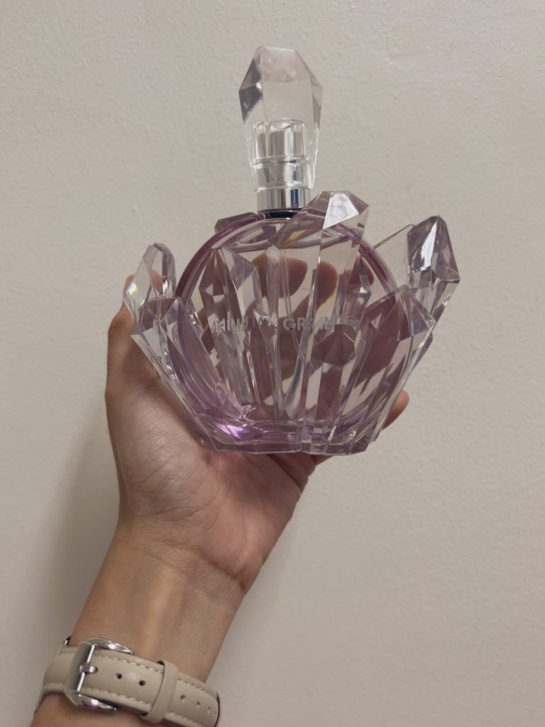 Ariana Grande REM Perfume, Beauty & Personal Care, Fragrance ...