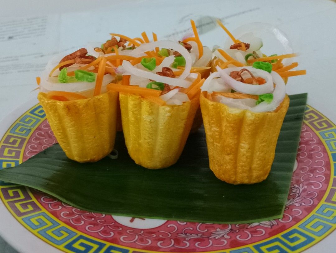 "Artificial food" fake food display "Kueh Kueh for display, Food ...