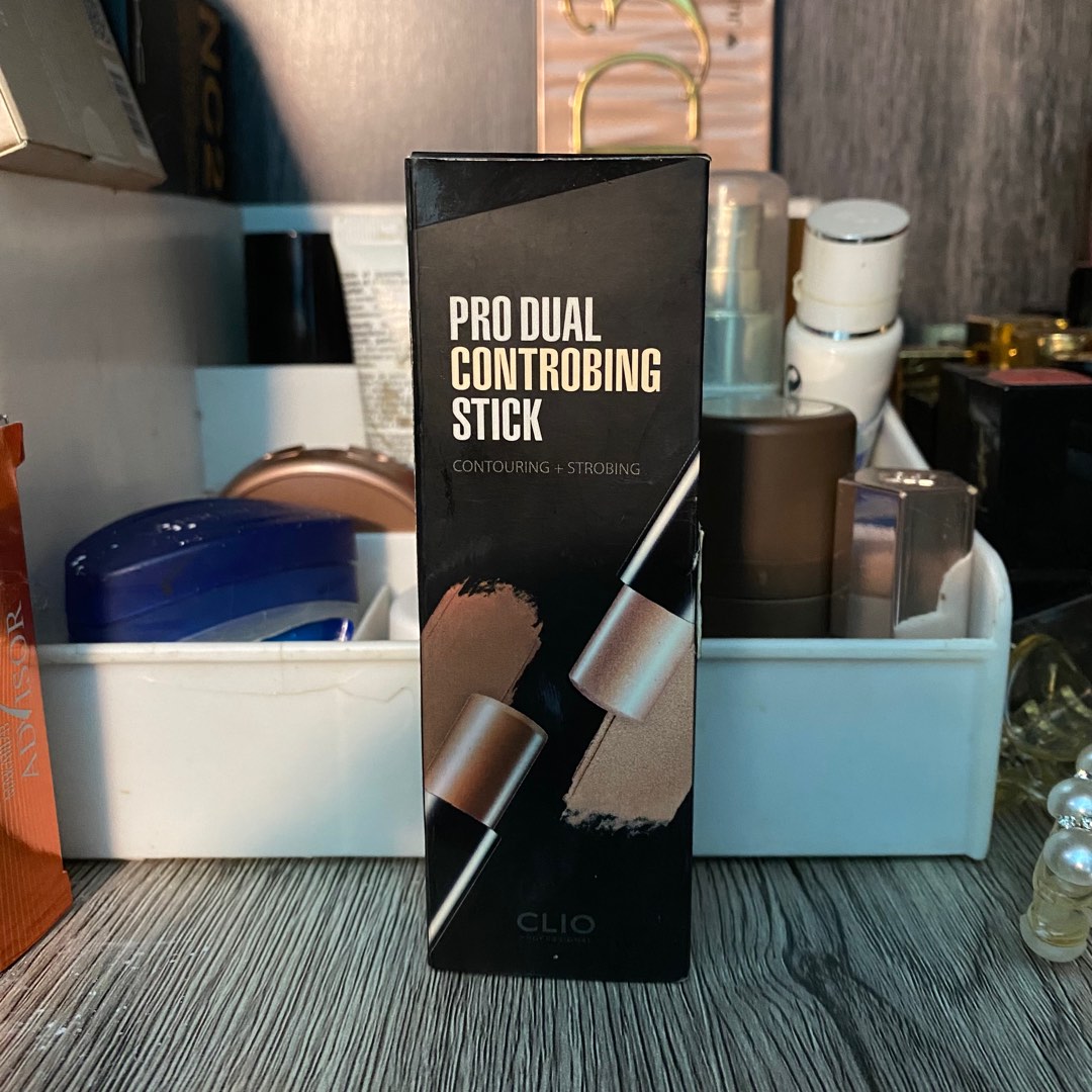 Clio Pro Dual Controbing Stick Contouring And Strobing Highlighting ...