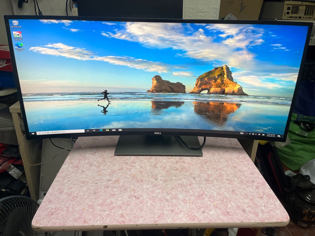 Dell 34吋 曲屏顯示器 U3419W 4K 3440x1440 (子母畫面 (PIP) 與多重畫面 (PBP) 功能可讓您輕鬆同時檢視 ...