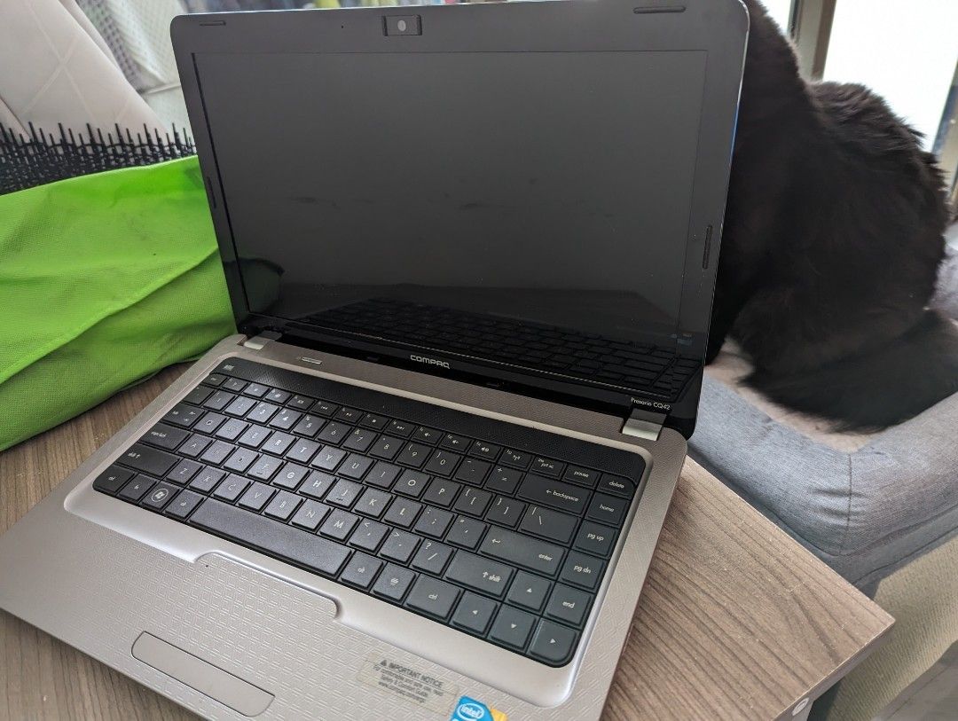 HP laptop Compaq CQ42, Computers & Tech, Laptops & Notebooks on Carousell