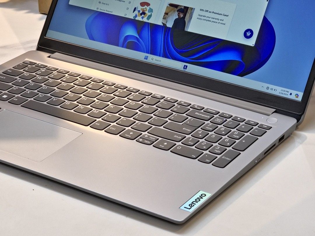 Lenovo Ideapad 82VG AMD Ryzen 5 7520U 8GB RAM 512GB SSD 15.6 inch IPS ...