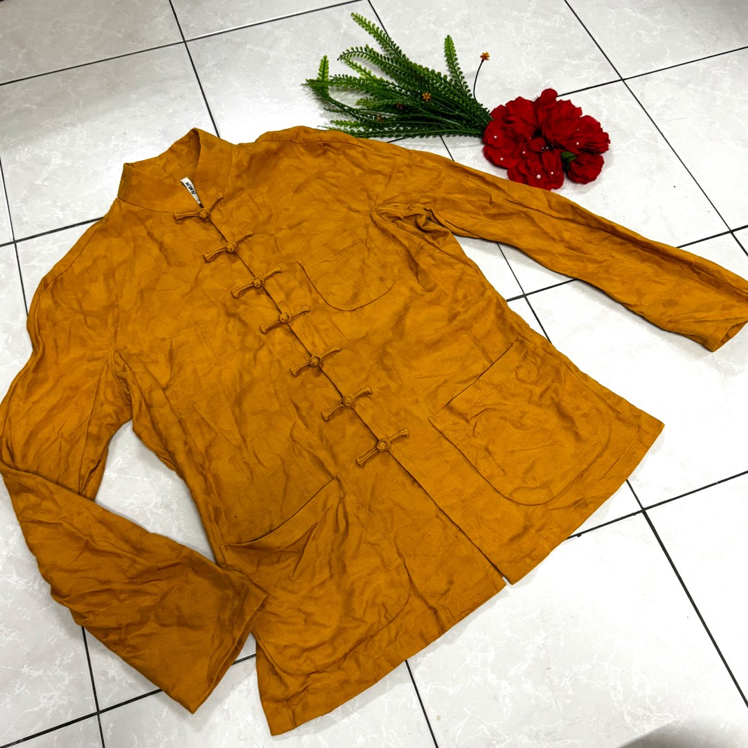 Men mustard yellow cheongsam_Men modern Tang Suit_黄色男士中装_唐装, Men's ...