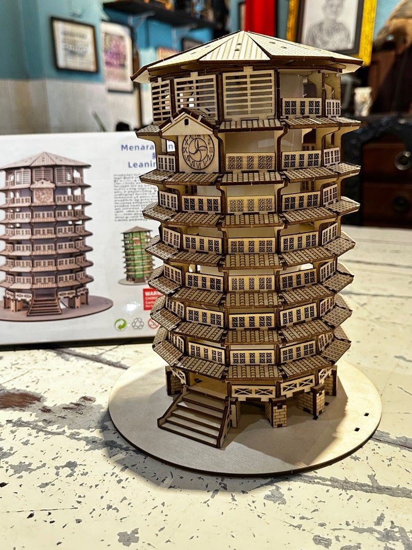 Menara Condong 3D Kraf Kayu, Hobbies & Toys, Stationery & Craft ...