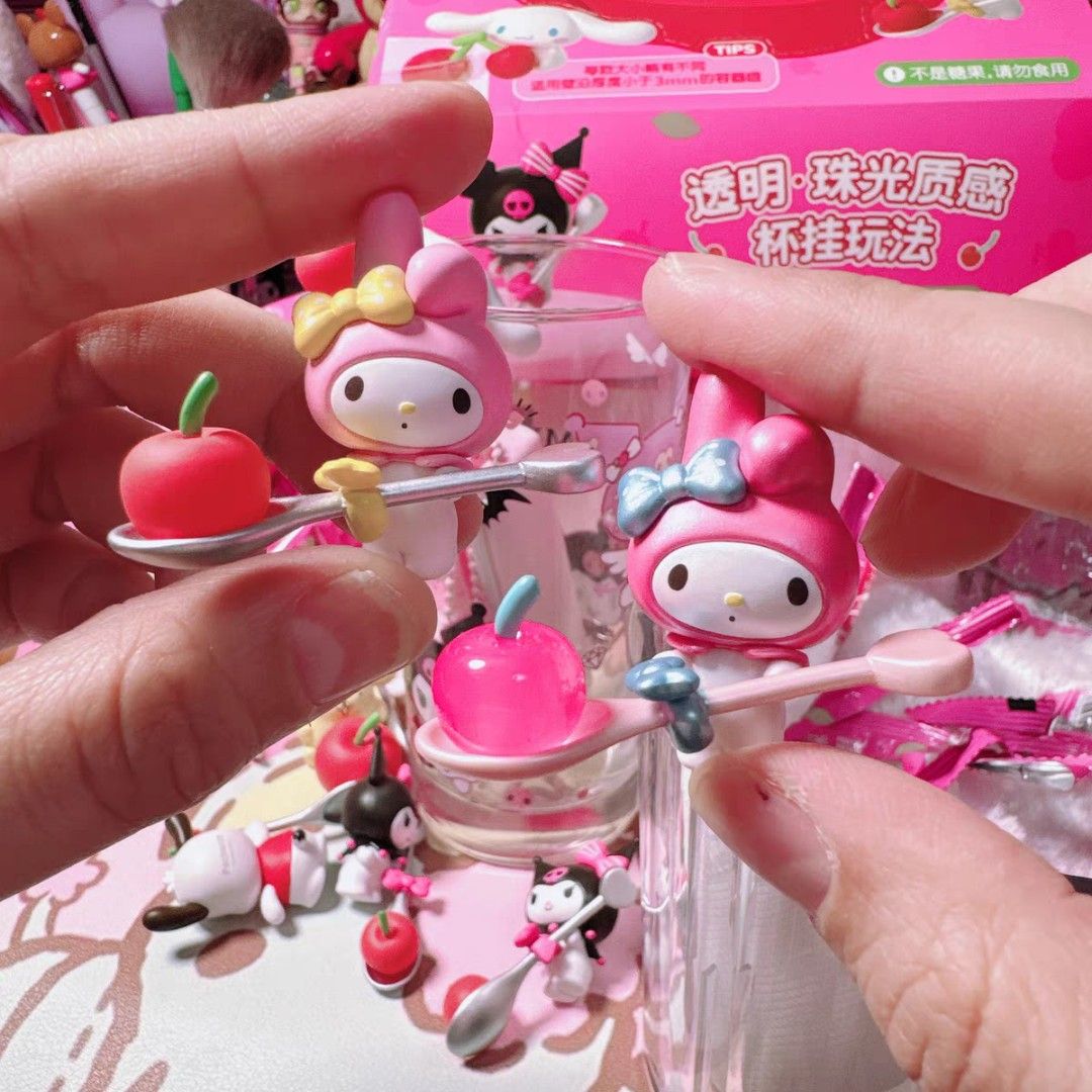 [MOETCH X SANRIO CHARACTERS] SANRIO CHARACTERS CHERRY FRUIT MINI ...
