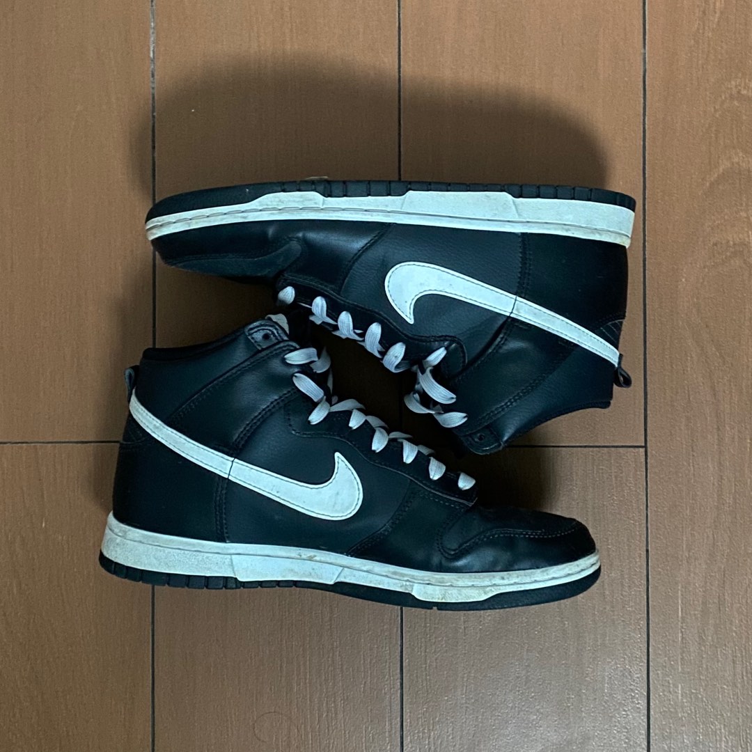 Nike dunk high reverse panda, Fesyen Pria, Sepatu , Sneakers di Carousell