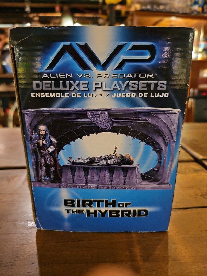 NOS AVP Alien Vs Predator Birth Of the Hybrid, Hobbies & Toys, Toys ...