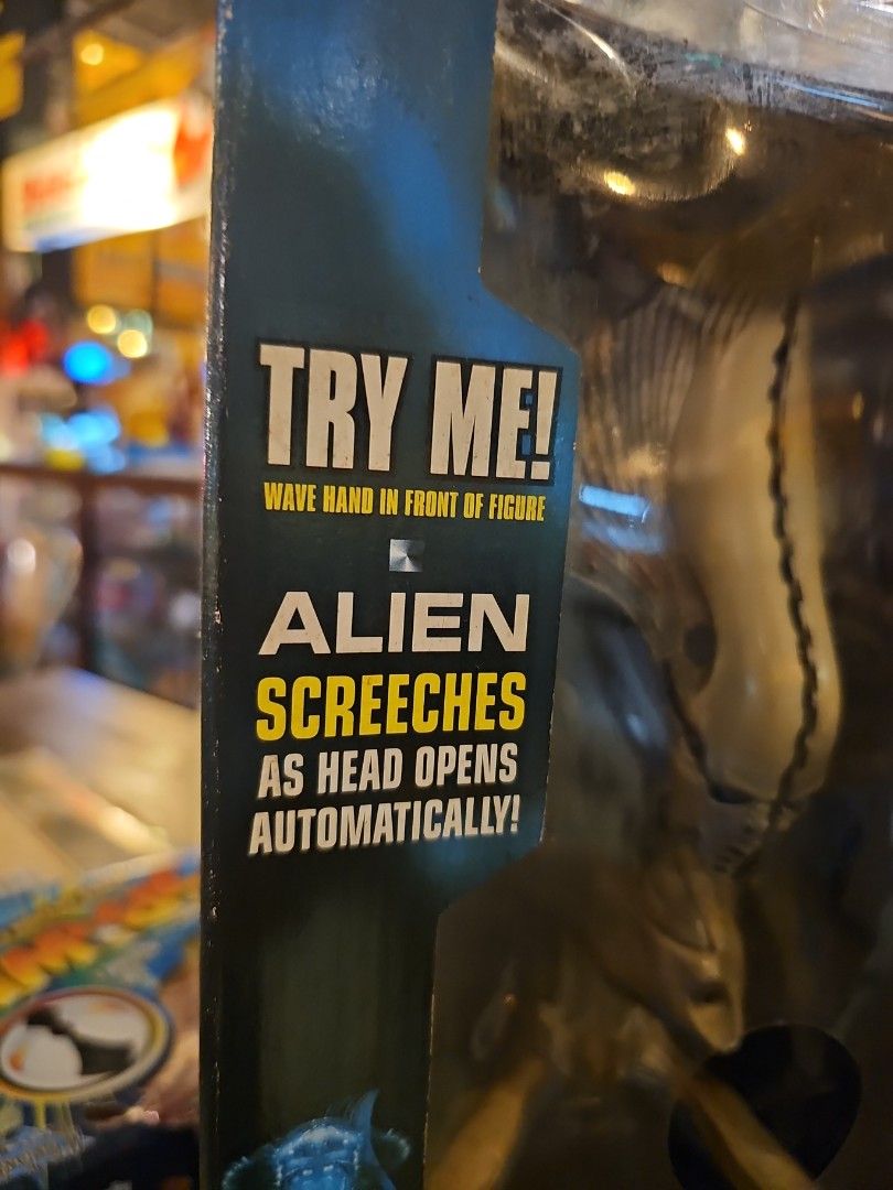 NOS ID4 Independence Day Alien Supreme Commander, Hobbies & Toys ...