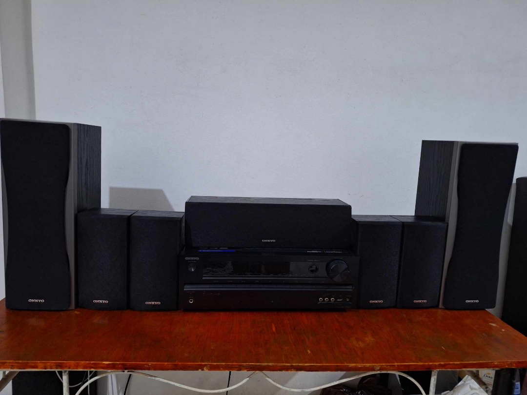 ONKYO HOME ENTERTAINMENT SYSTEM W/ TV, AVR & XIAOMI ANDROID TV BOX ...