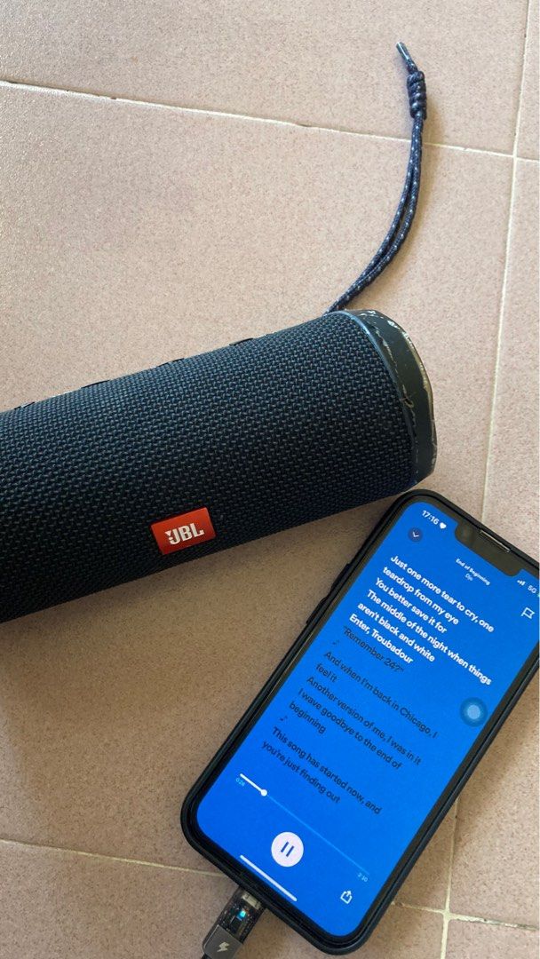 Jbl Flip 4 Original, Audio, Soundbars, Speakers & Amplifiers on Carousell
