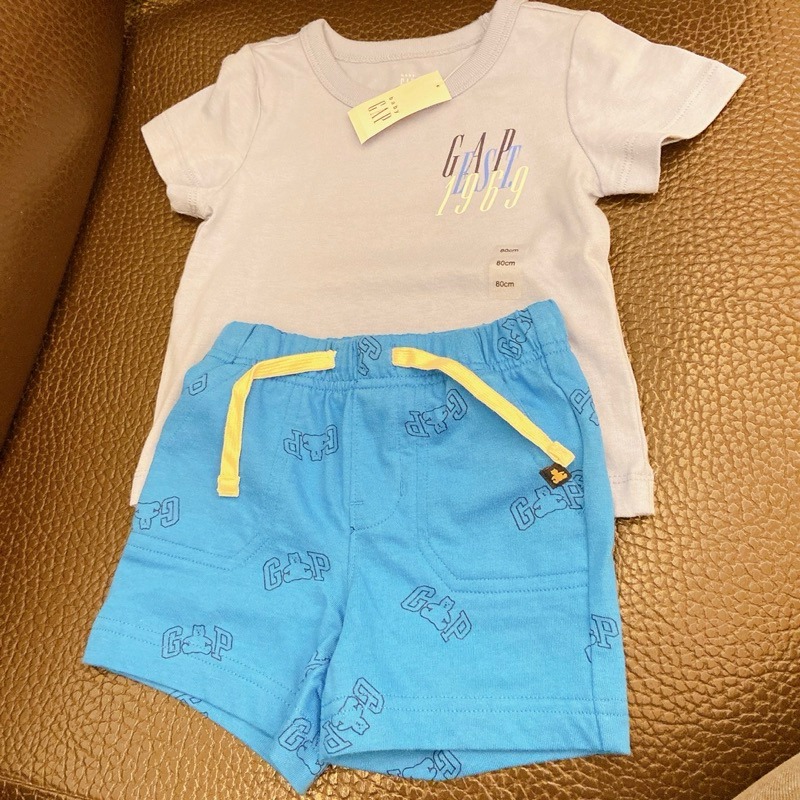 日本outlet Gap 小孩 兒童 衣服 褲子 身高80cm 全新 現貨, 嬰兒及兒童, 嬰兒及兒童流行時尚在旋轉拍賣