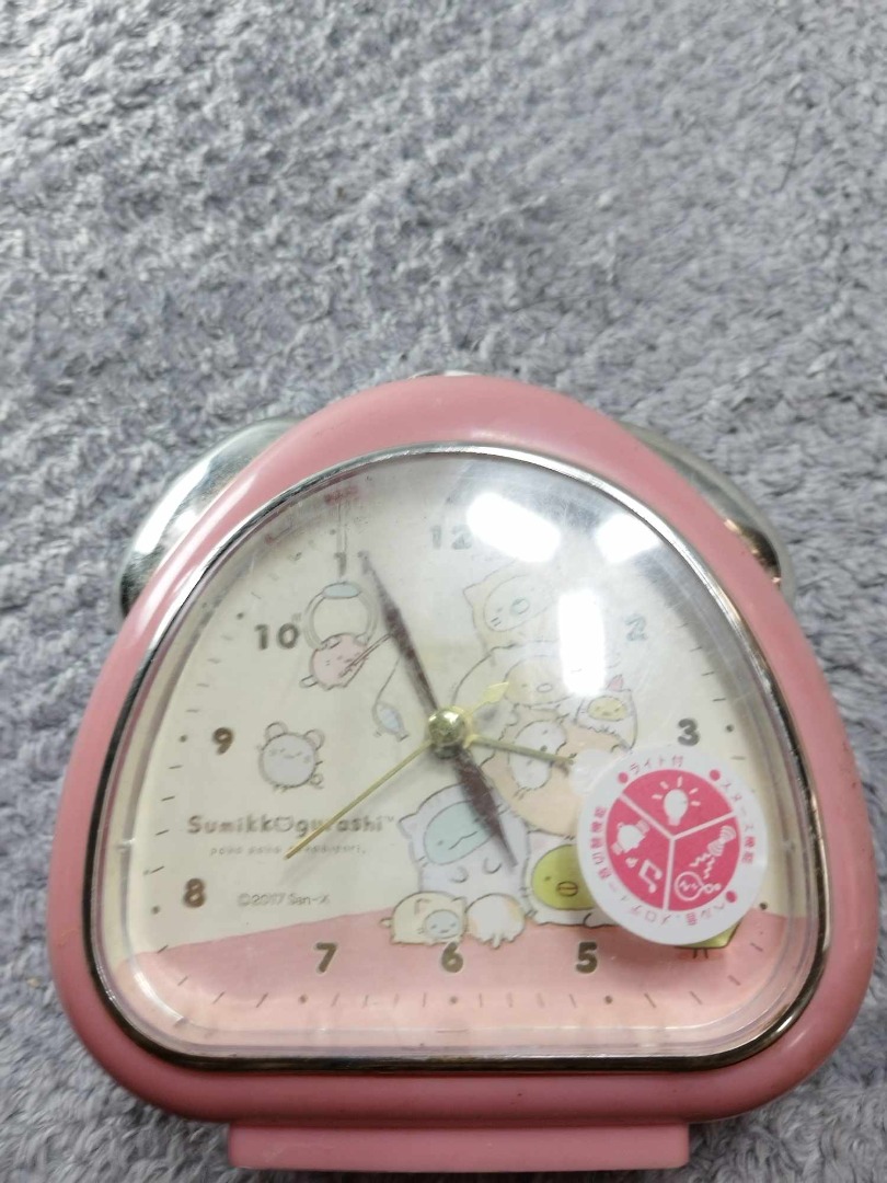 Pink Table Top Analog Clock, Furniture & Home Living, Home Decor ...