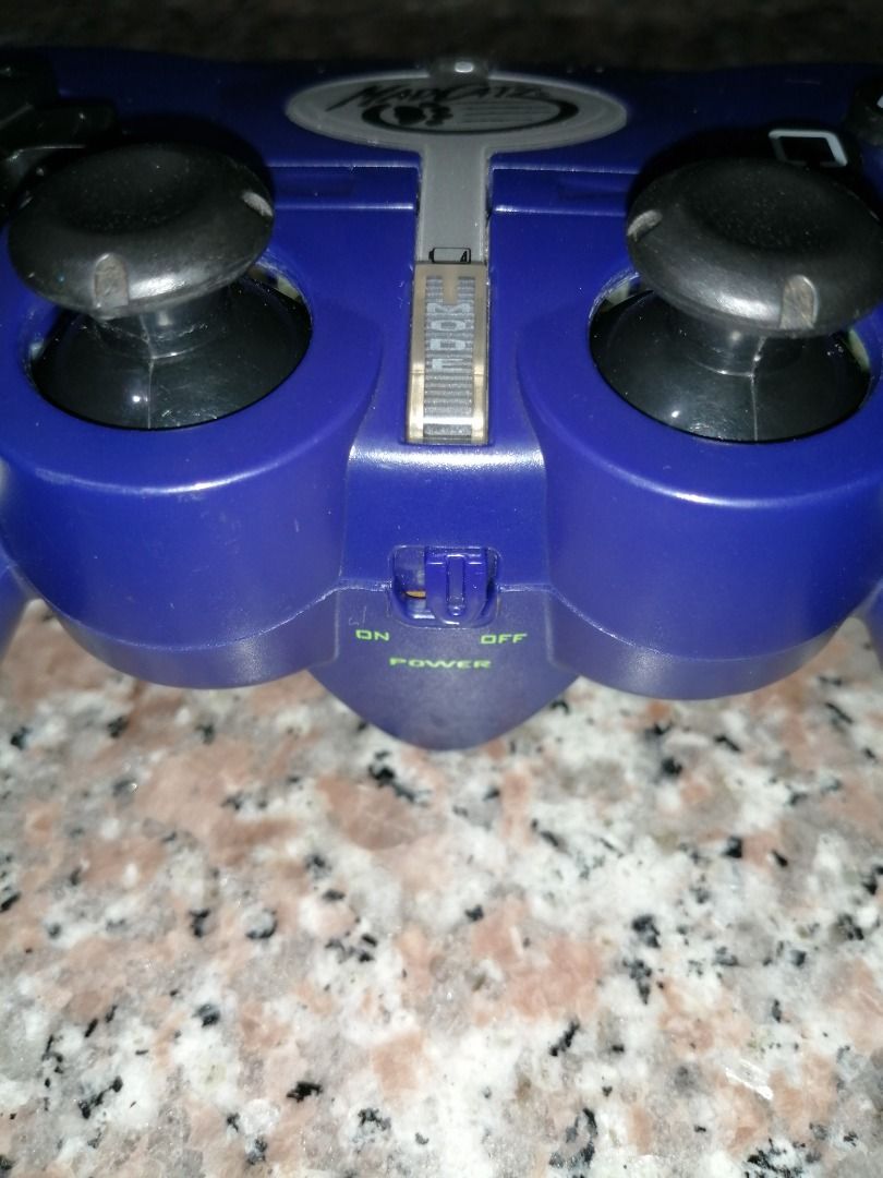 PS2 Mad Catz 2.4GHz Wireless Controller and Receiver (Pressure Sensitive), Video Gaming, Gaming ...