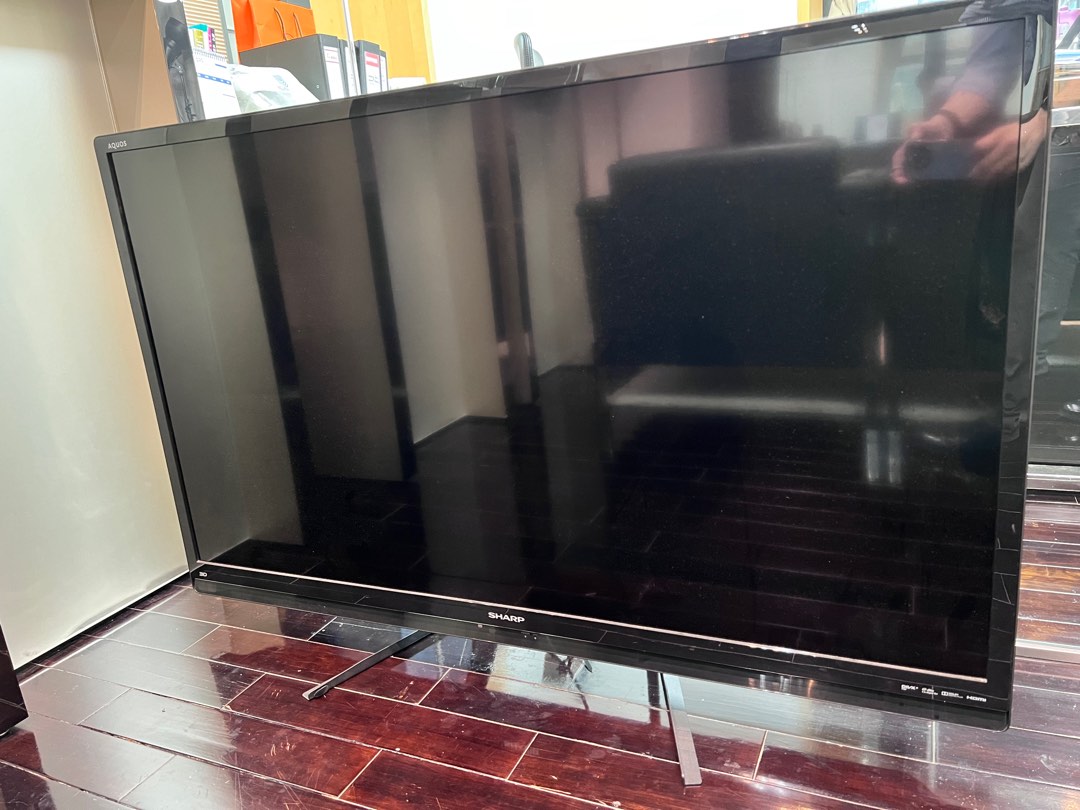 Sharp Aquos 52” MODEL LC 52LX640H, 家庭電器, 電視 & 其他娛樂, 電視 - Carousell