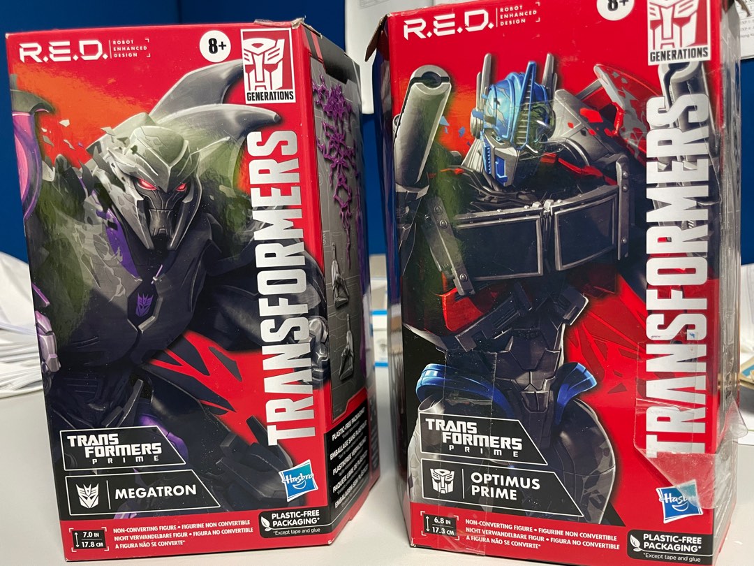 Transformers 變形金剛 RED Megatron & Optimus Prime, 興趣及遊戲, 玩具 & 遊戲類 - Carousell