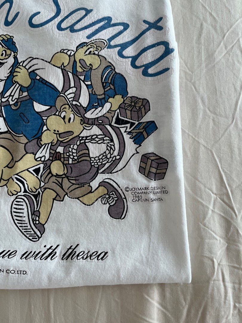 Vintage Captain Santa 1985, Men's Fashion, Tops & Sets, Tshirts & Polo ...