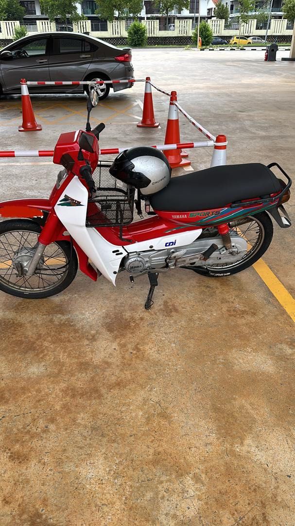 YAMAHA second hand motorcycle, Motorbikes on Carousell