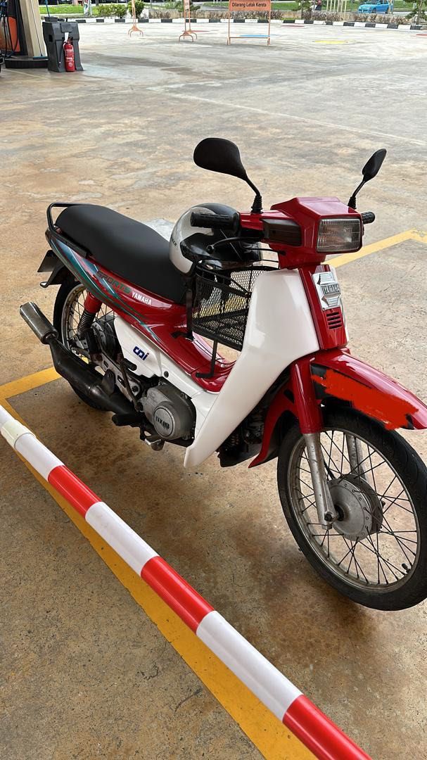 YAMAHA second hand motorcycle, Motorbikes on Carousell
