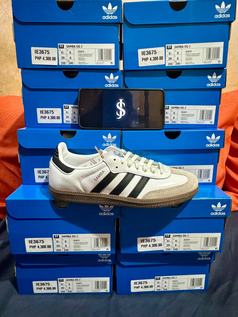 ADIDAS SAMBA J OG WHITE, Men's Fashion, Footwear, Sneakers on Carousell