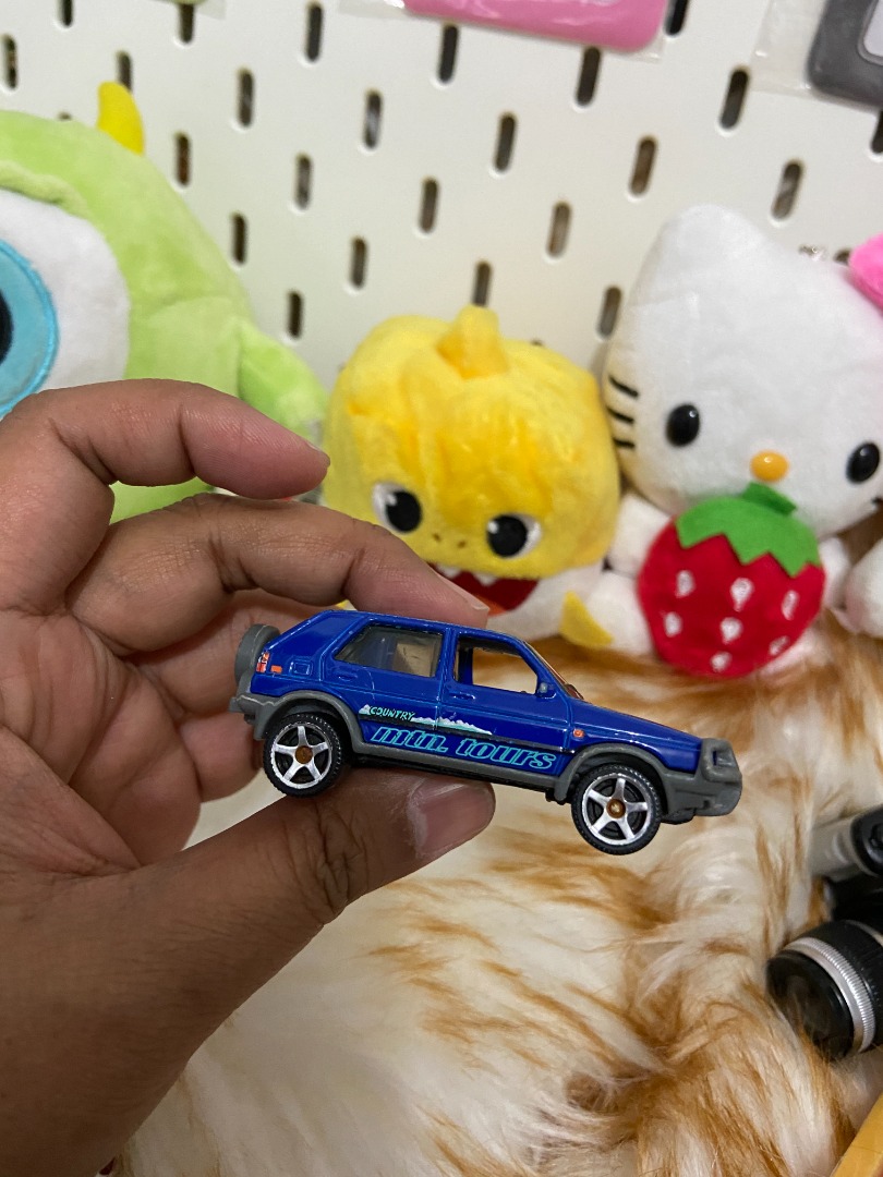 Authentic Matchbox '90 Volkswagen GOLF Diecast, Hobbies & Toys, Toys ...