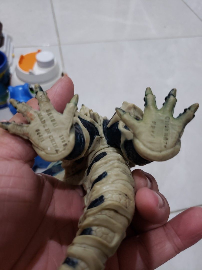 Bandai Kaiju Monster Ultraman Dyna Geranda Produksi tahun 1998 KOLEKTOR ...