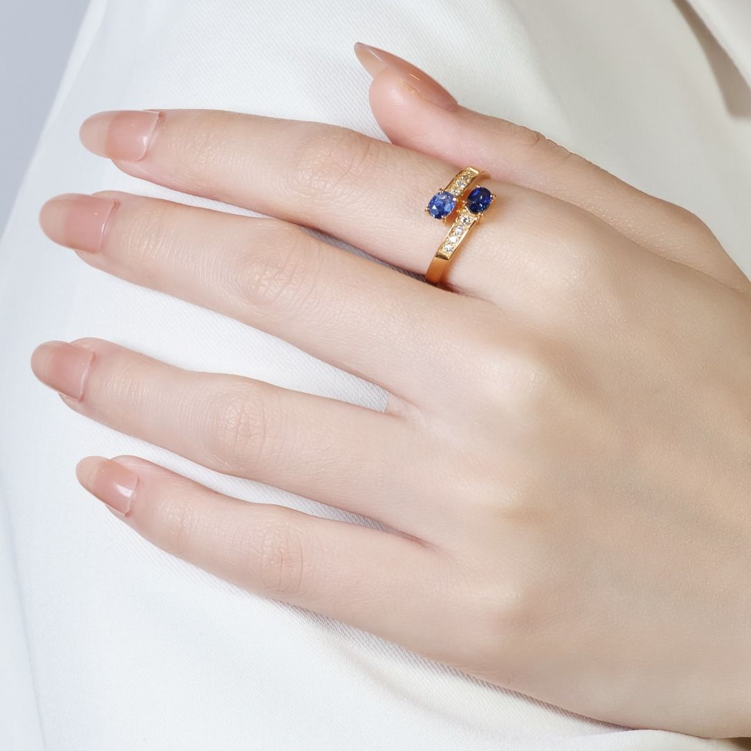 Fabulous 0.48ct Sapphires Cluster Ring with Side Diamonds in 20K Yellow ...