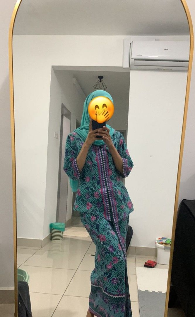 MAS STEWARDESS UNIFORM / AIRLINES UNIFORM, Women's Fashion, Muslimah ...