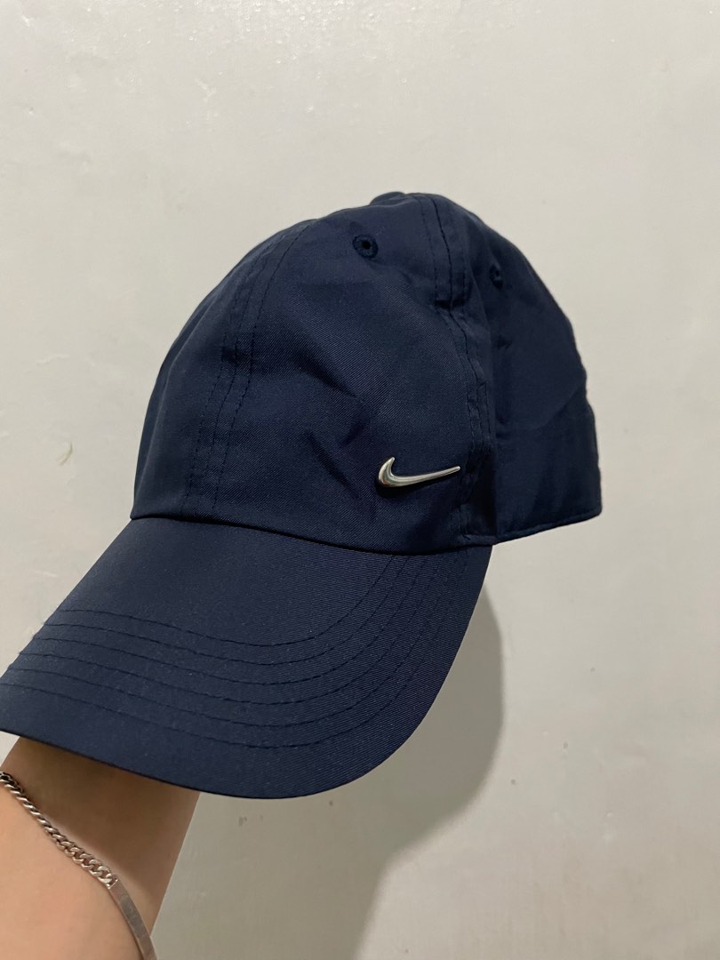 Nike heritage 86, Men's Fashion, Watches & Accessories, Caps & Hats on ...