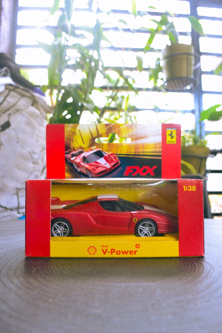Official Shell x Ferrari FXX with box, Hobbies & Toys, Memorabilia ...