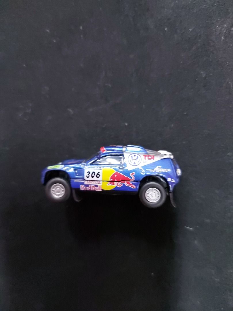 Red Bull mini car 迷你車 figure figures car toy toys 玩具 玩具車, 興趣及遊戲, 玩具 ...