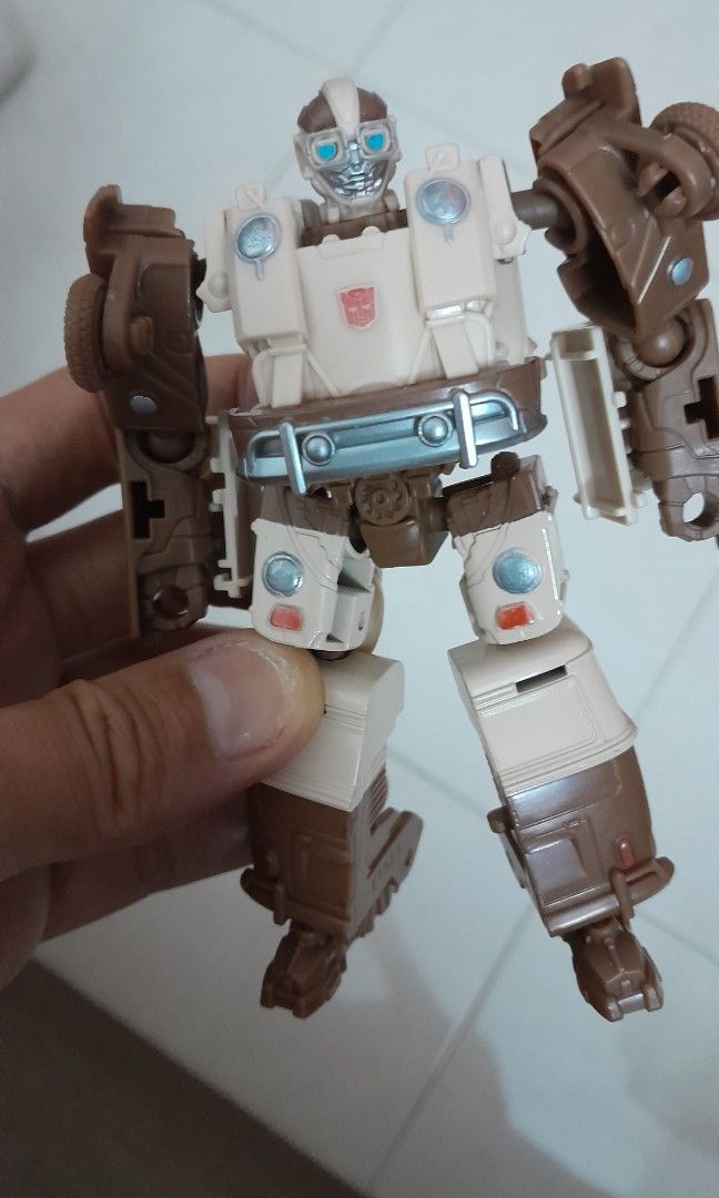 Transformers beast alliance deluxe wheeljack aoe rotf dotm tlk rotb ...