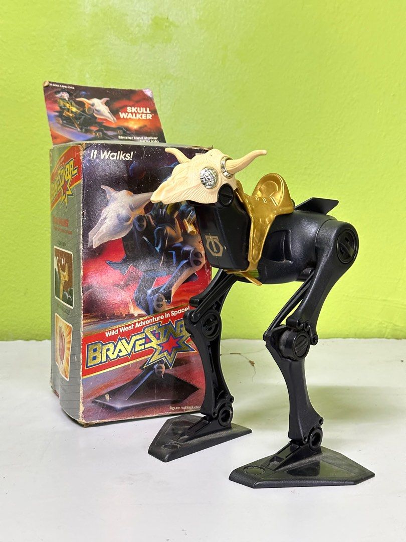 Vintage 1986 Bravestarr skull walker, Hobbies & Toys, Toys & Games on ...