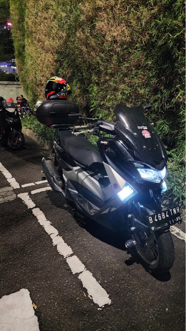 Yamaha NMAX Hitam 1st generation November 2016, Motor di Carousell