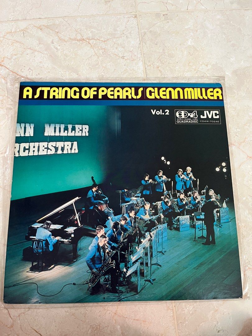 A string of pearls Glenn miller LP, Hobbies & Toys, Music & Media ...