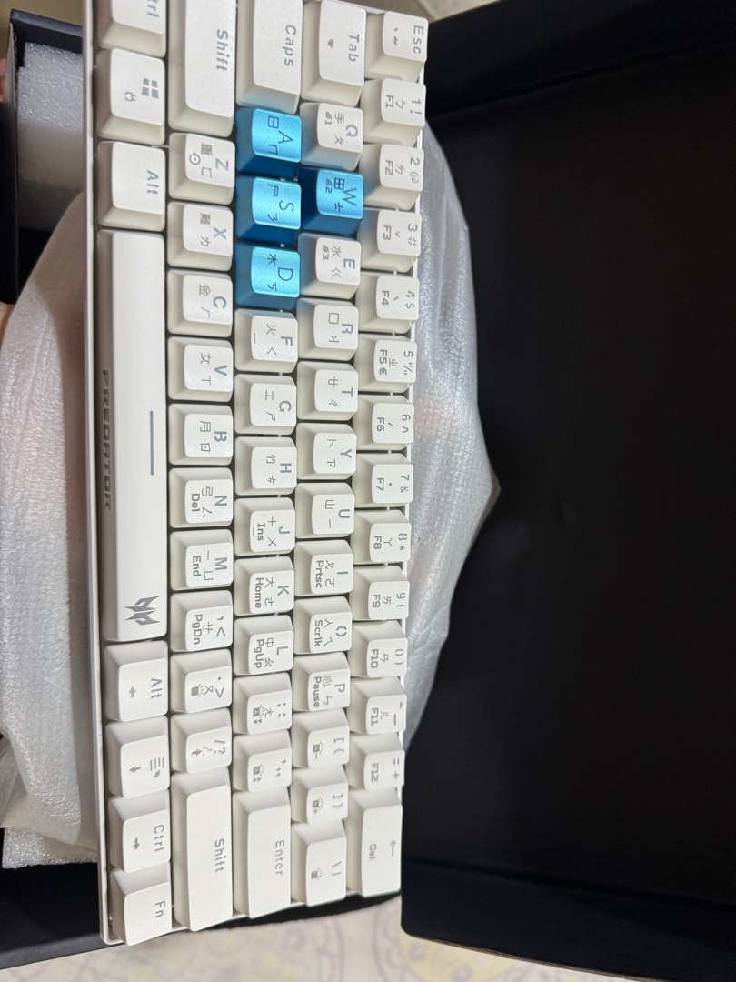 Acer ME Predator Aethon 330 TKL 60% E 競機械鍵盤（潮競白）, 電腦及科技產品, 電腦周邊產品, 電腦鍵盤 ...