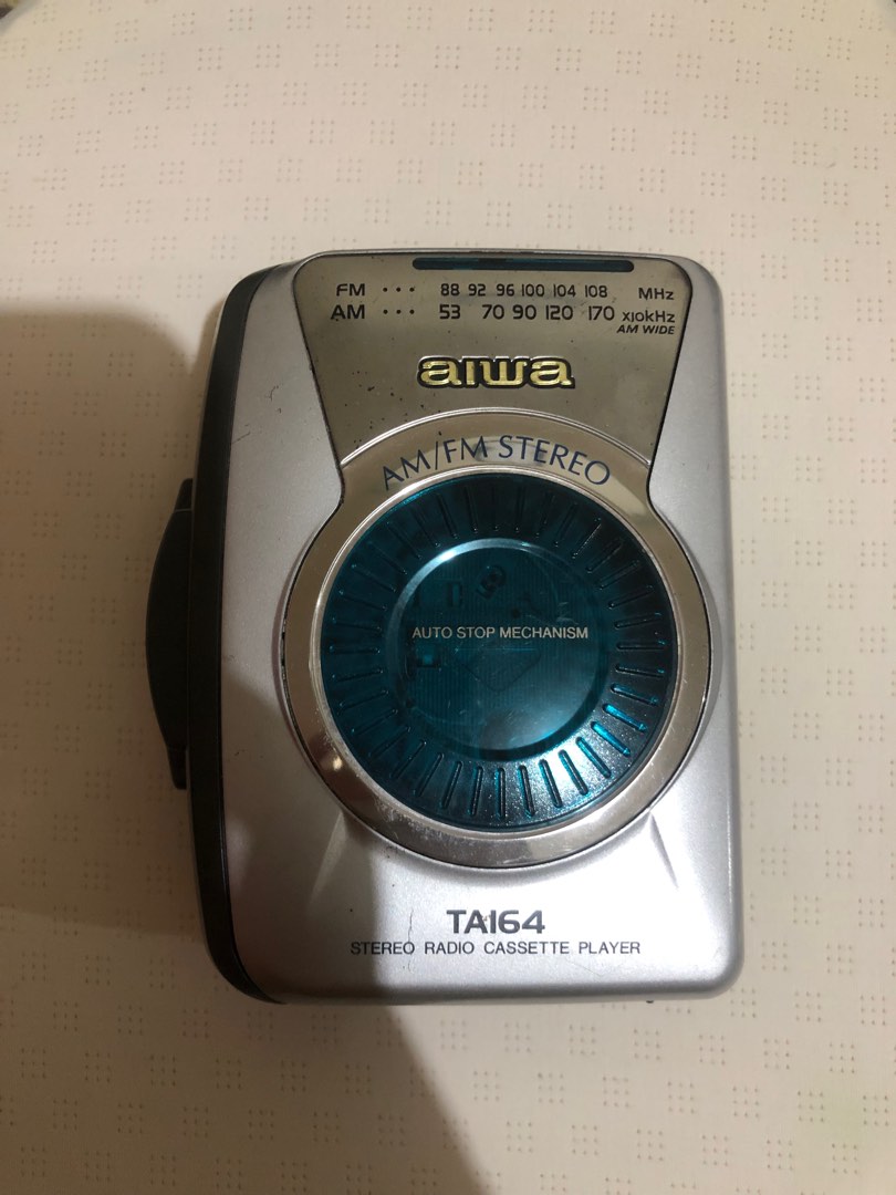 AIWA CASSETTE PLAYER & RADIO FM, Audio, Portable Music Players on Carousell